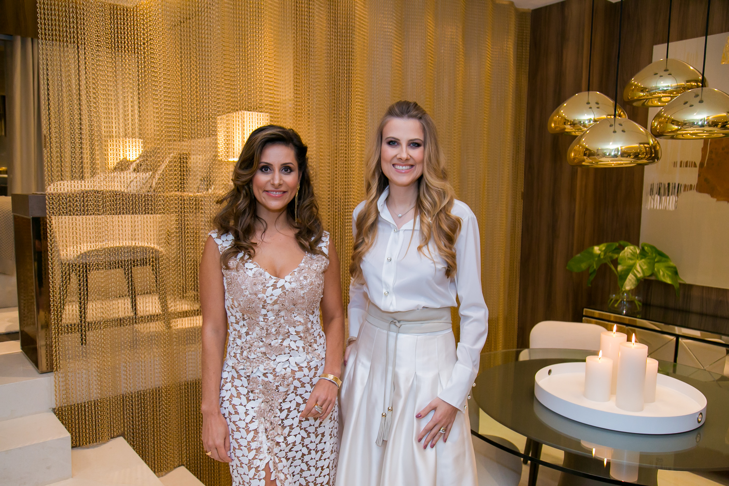 A estilista Tatiana Hyczy, da Compagnia Internazionale, e a arquiteta ...